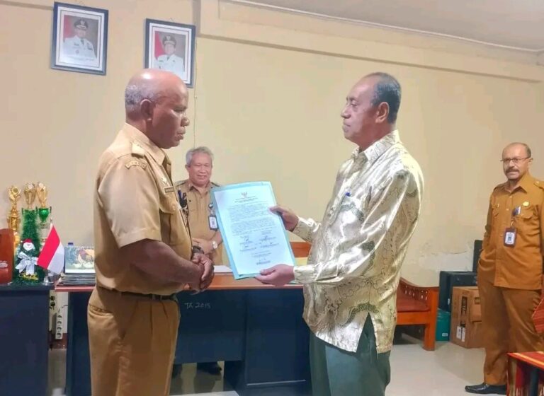 Sertijab Plh Kadis Dukcapil TTU, Pastikan Pelayanan Kependudukan Tetap ...